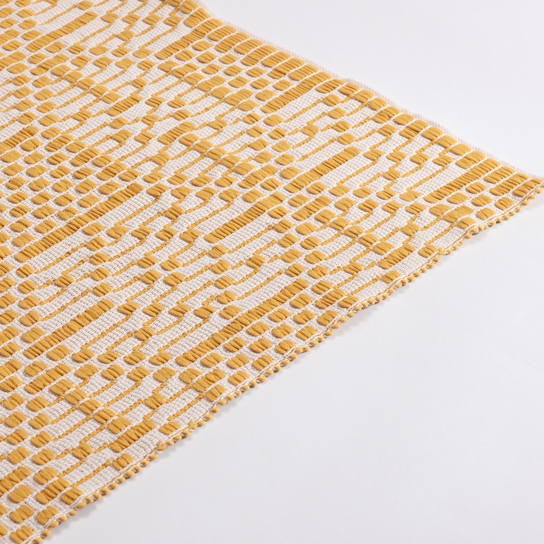 NEELAM – Dreaming Threads